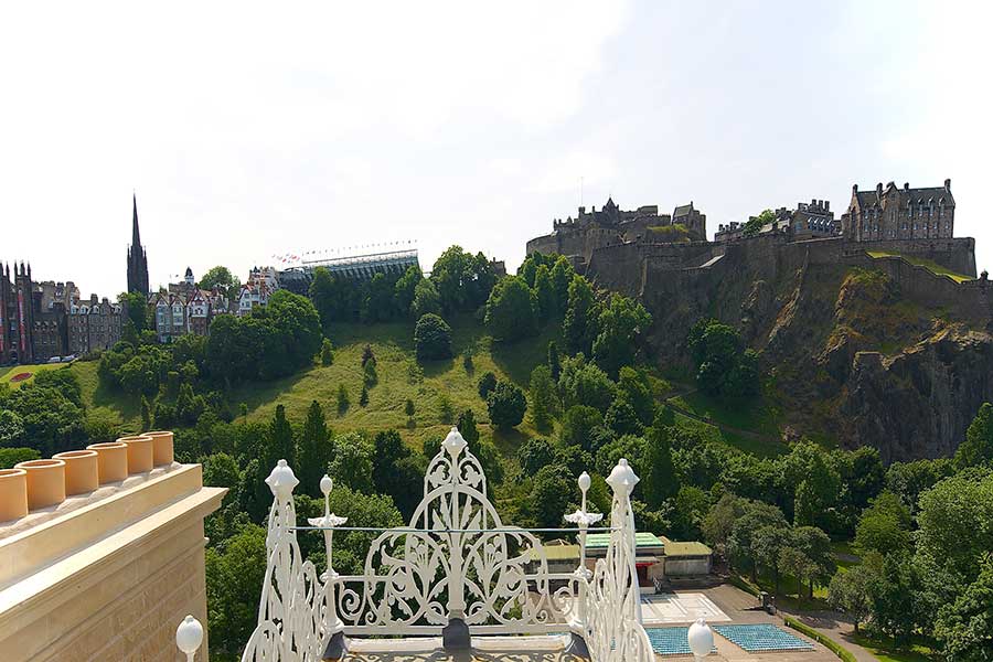 Red Carnation Hotel Edinburgh : Construdata21